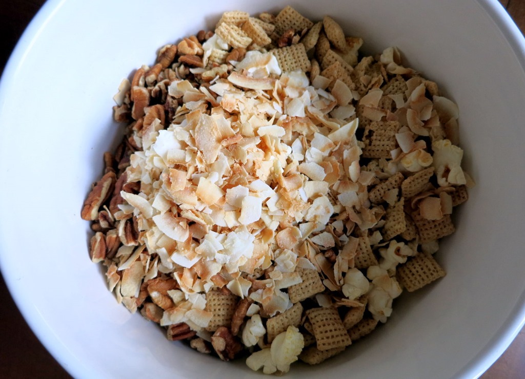 Hot Cocoa Chex Mix Peanut Butter Fingers